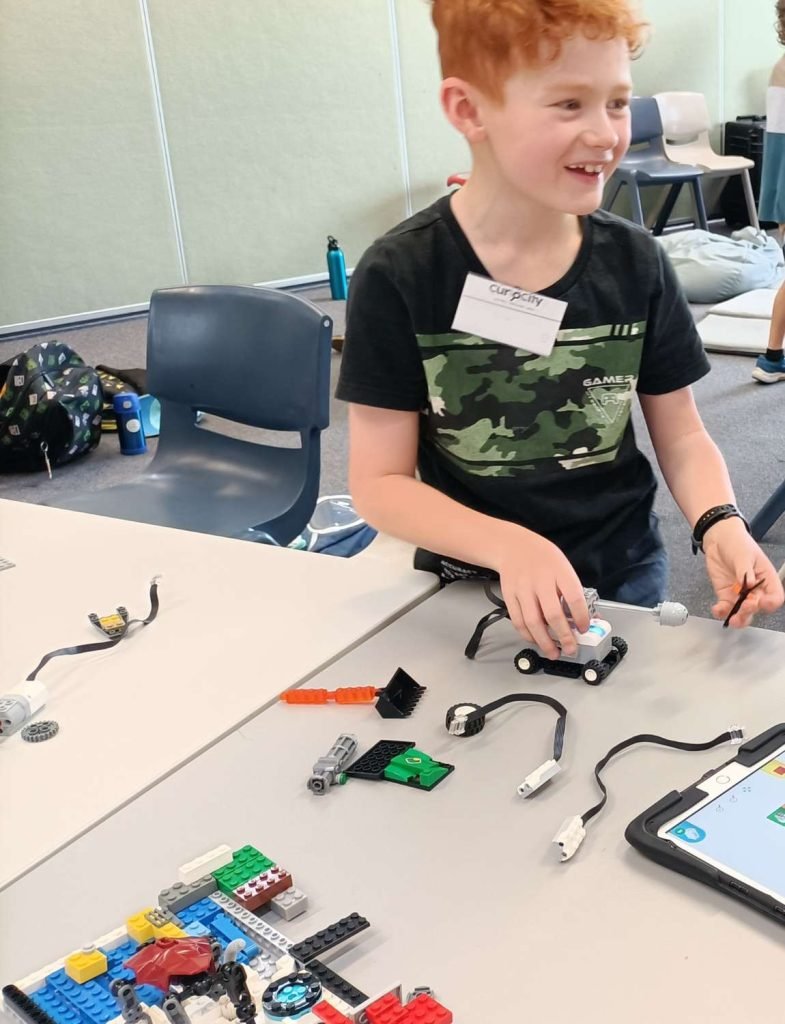 Minecraft and Lego: Underwater Wonderland – STEM holiday programs for ...